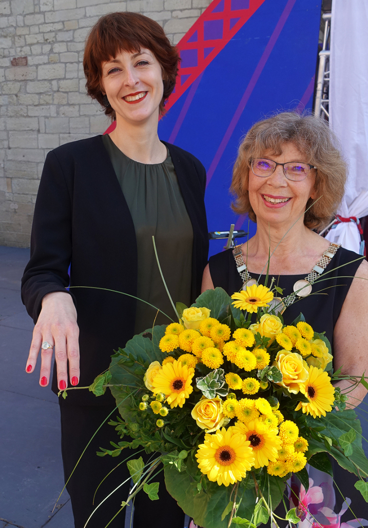 Miriam Schwan mit Roswitha-Ring ausgezeichnet – 67. Gandersheimer ...