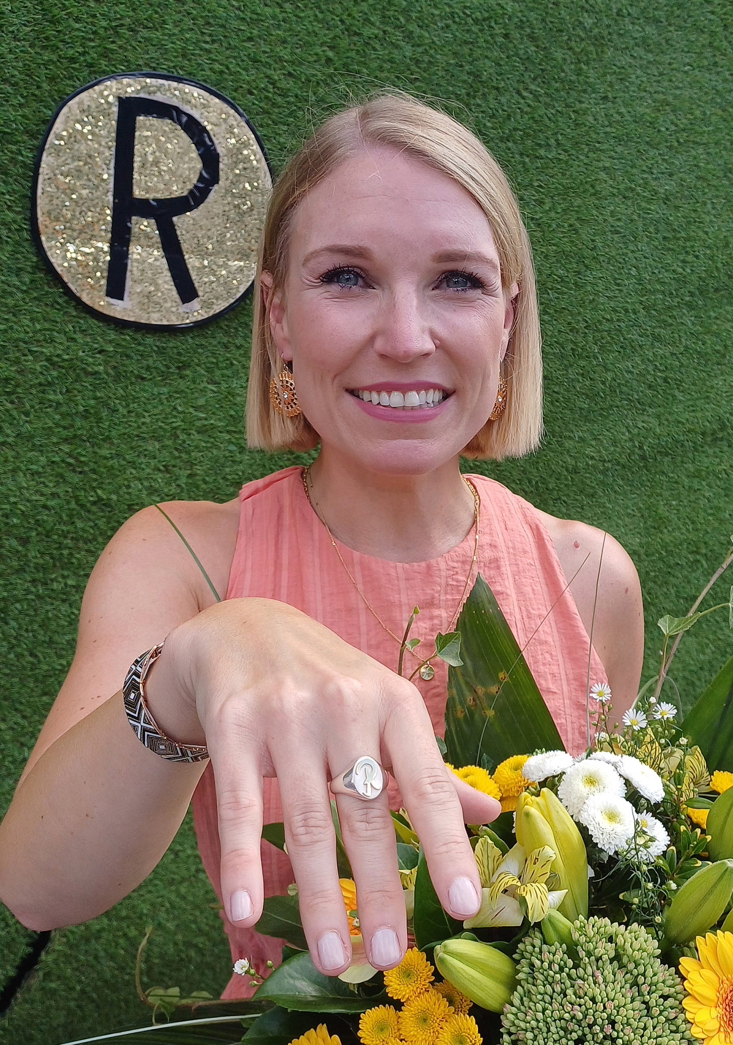 Nadine Kühn mit dem Roswitha-Ring ausgezeichnet – 67. Gandersheimer ...